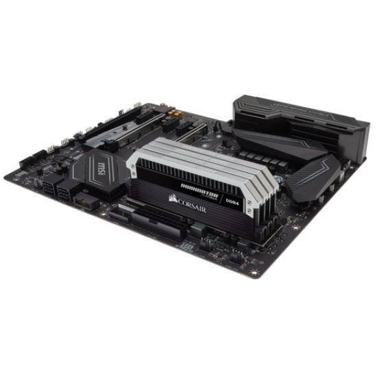 32GB Corsair Dominator Platinum DDR4 3000MHz PC4-24000 CL15 Quad ...