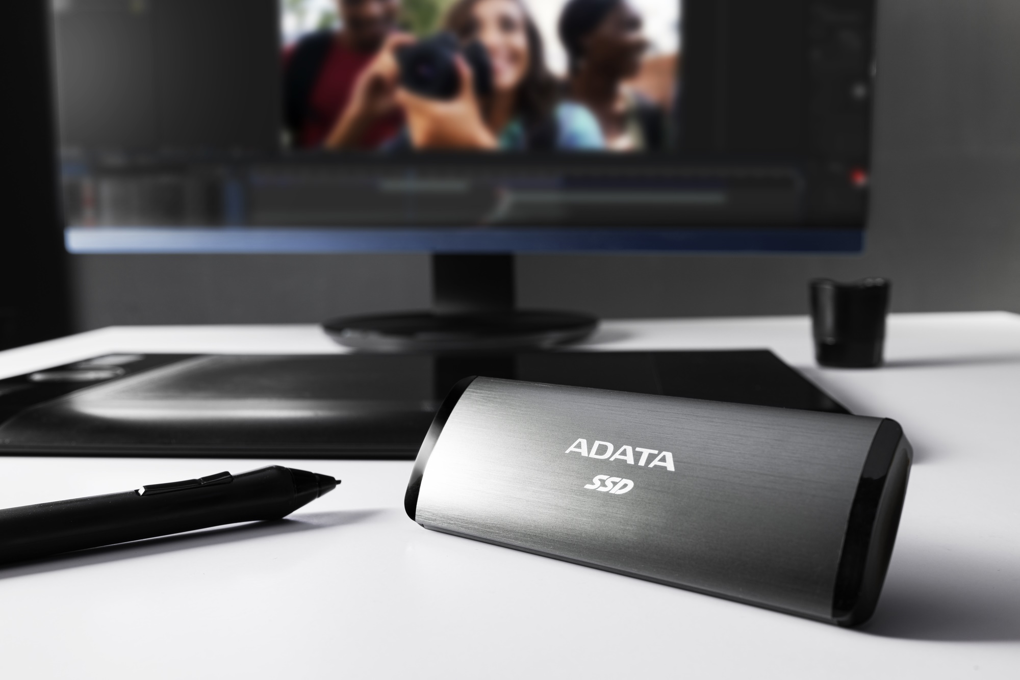 2TB AData Elite SE760 External SSD, Ultra Fast USB3.2 Titanium Gray