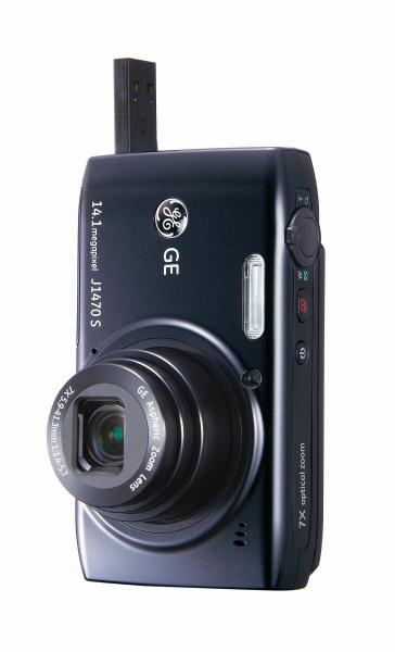GE J1470S 14.1 Megapixel Digital Camera, 7X Optical Zoom, Panorama (Black)