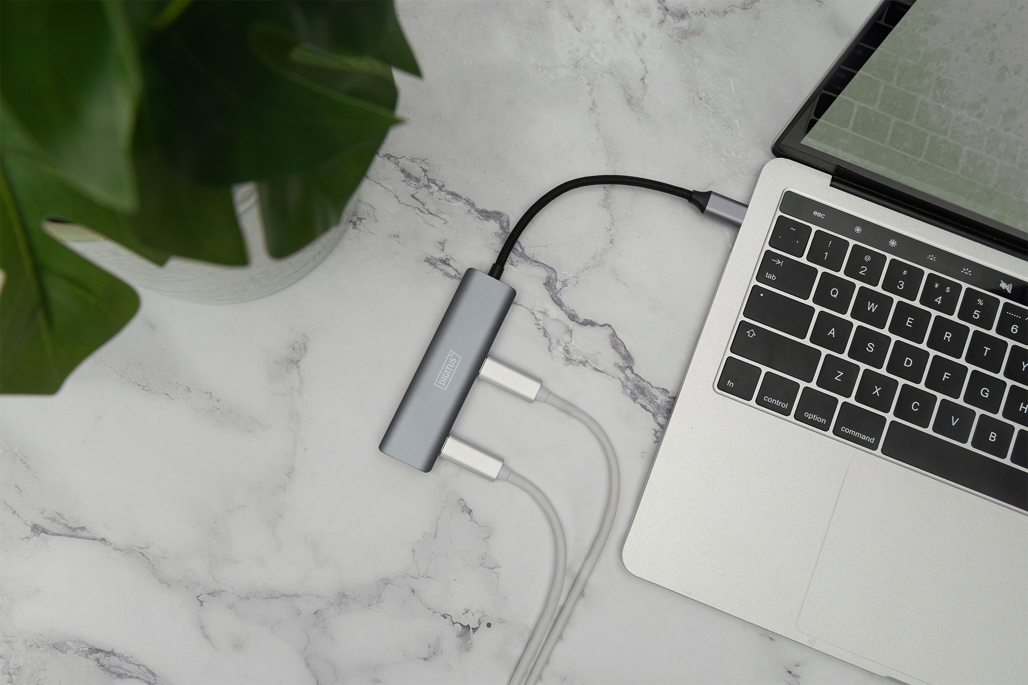 Digitus USB-C 4-Port Hub