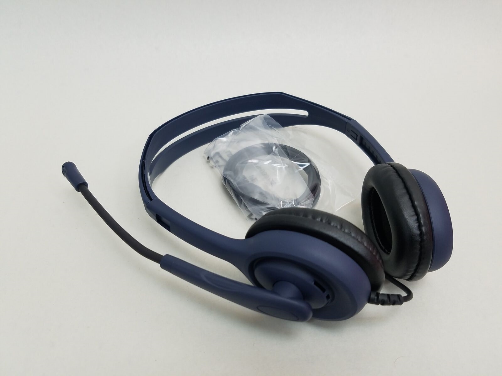 Logitech Wired Audio Jack Education Headset - 5 Pack - Blue