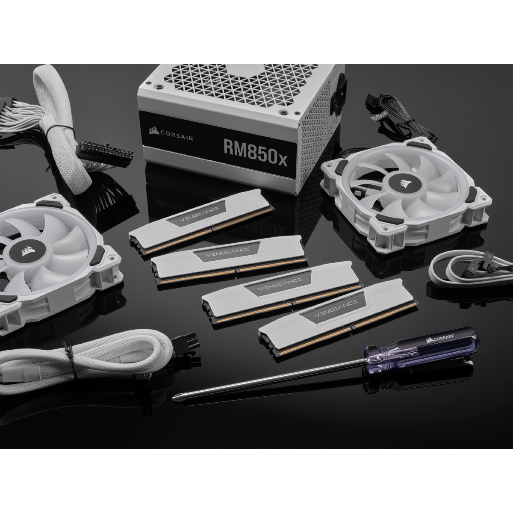 32GB Corsair Vengeance DDR5 5600MHz CL36 Dual Channel Kit (2x 16GB) - White